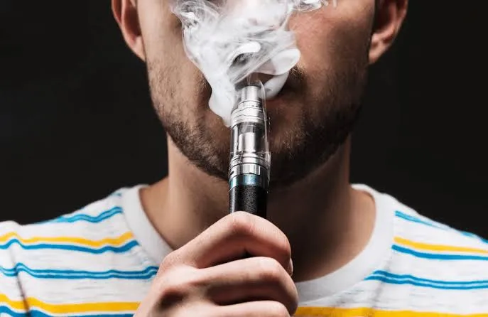 Fuego destruye vivienda de la Colonia Mayapán. - Cambio del Sureste